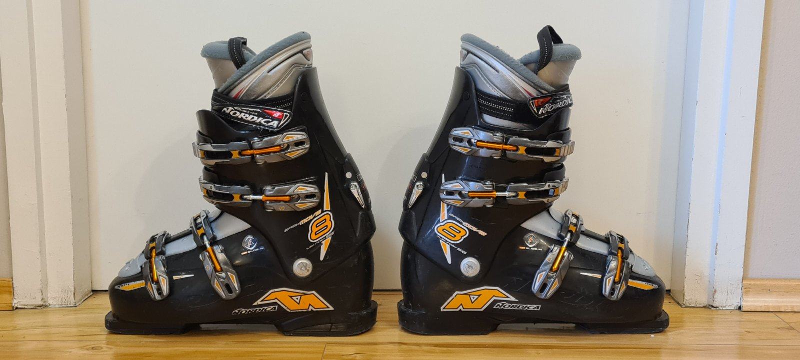 Pancerice br. 44- 45 NORDICA EASY MOVE muške