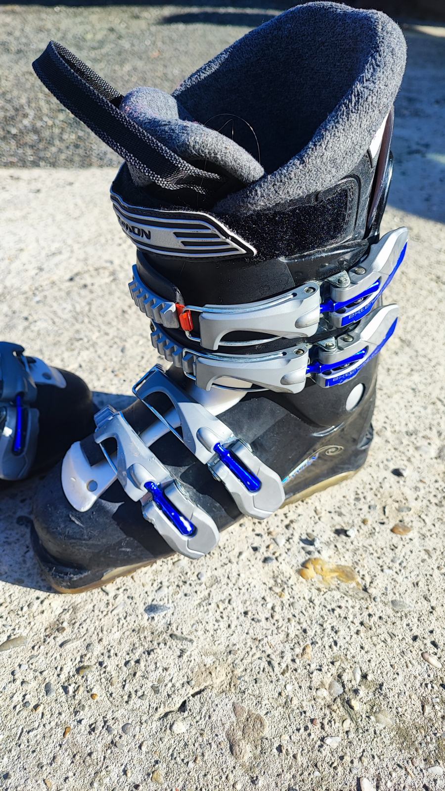 Ženske pancerice Salomon broj 38