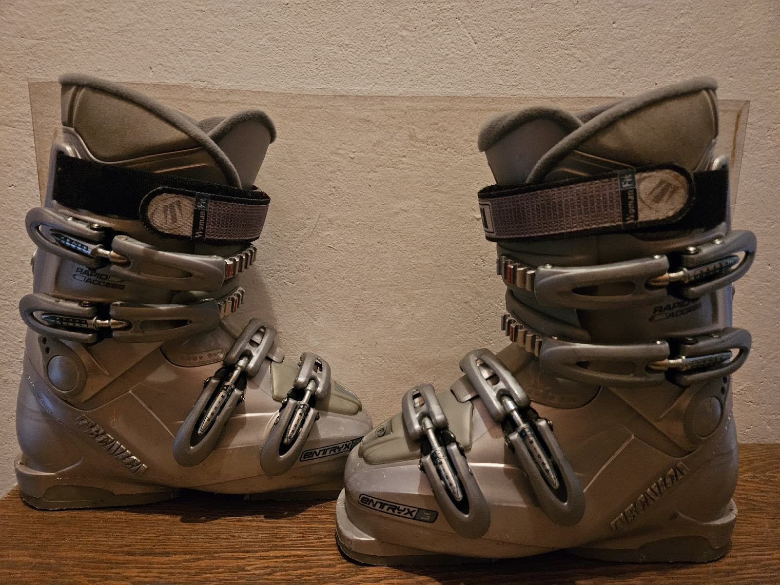 Pancerice Technica Entryx 3, broj 37