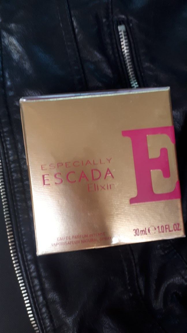 Escada elixir 30ml original novo