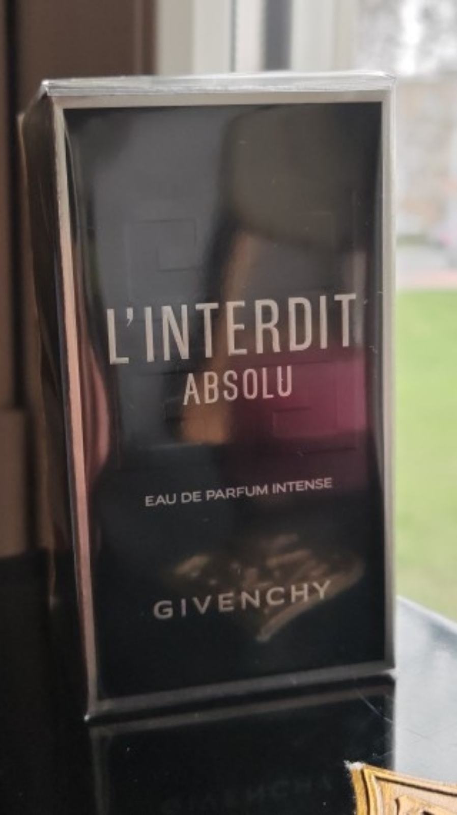 Givenchy Linterdit Absolut intense