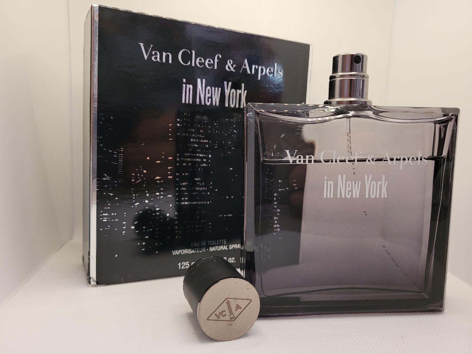 Parfem Van Cleef & Arpels In New York