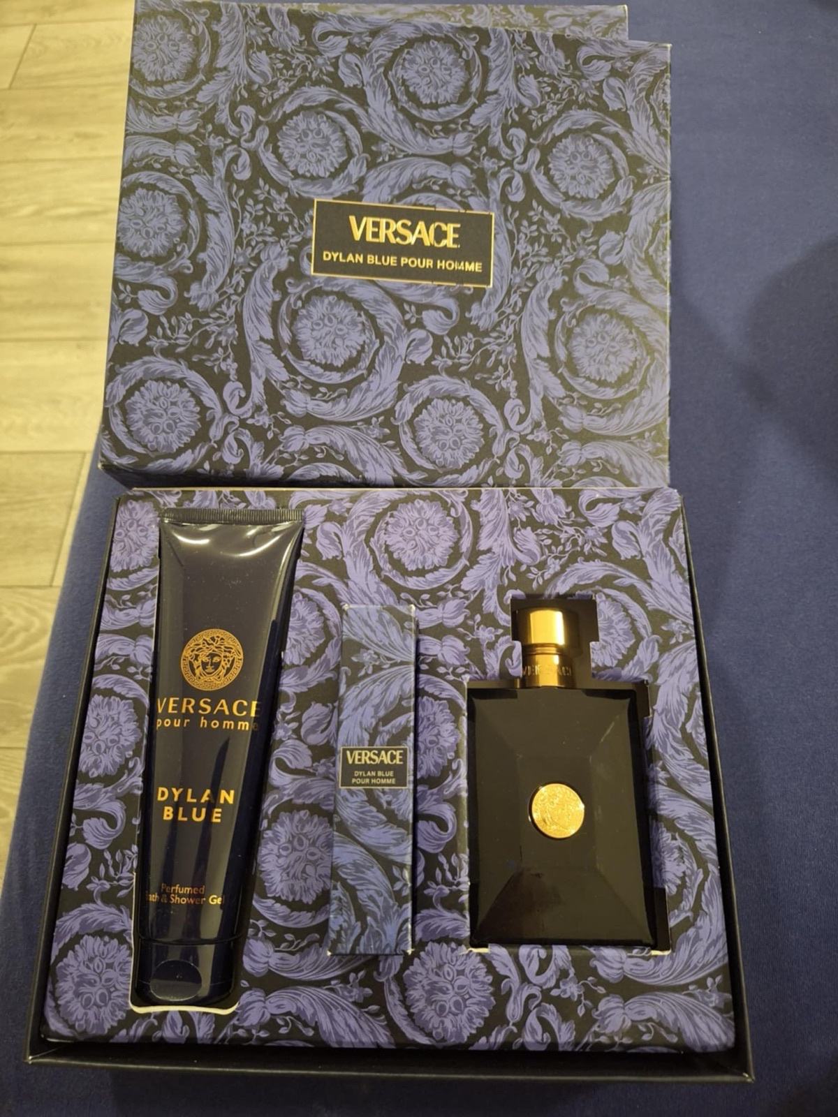 Parfem Versace Dylan Blue poklon set