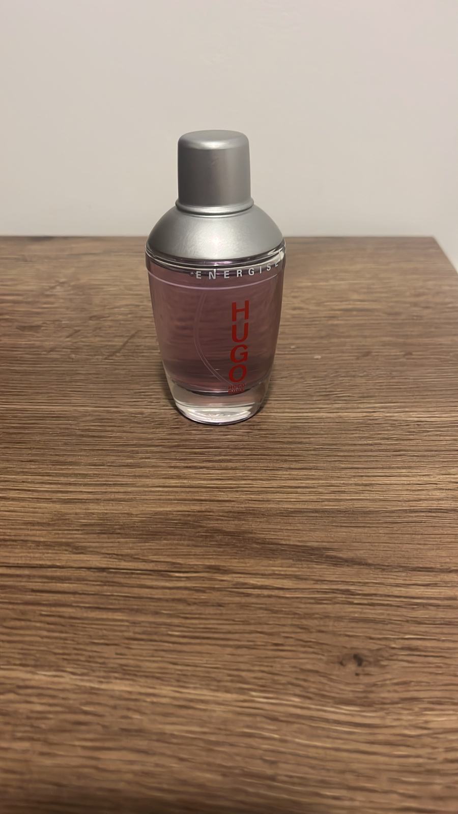 Prodajem parfeme po super cijenama!