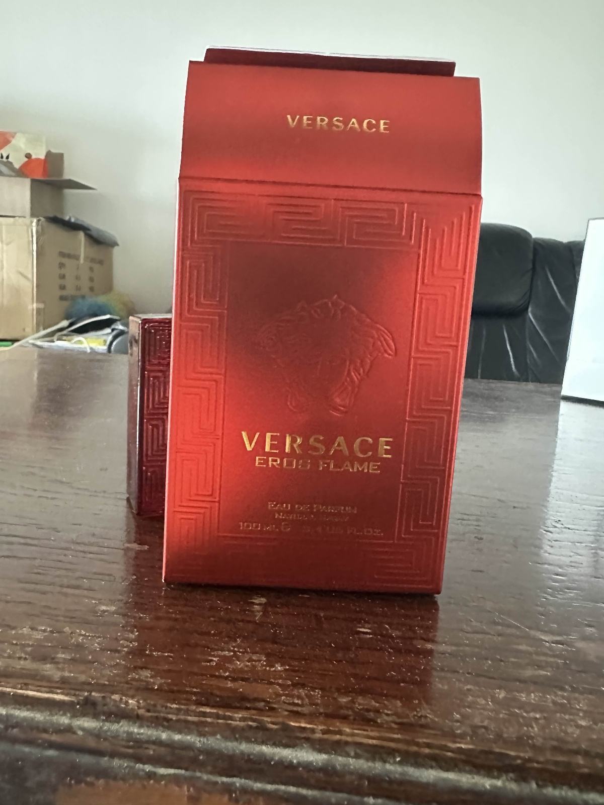 Prodajem Versace eros flame