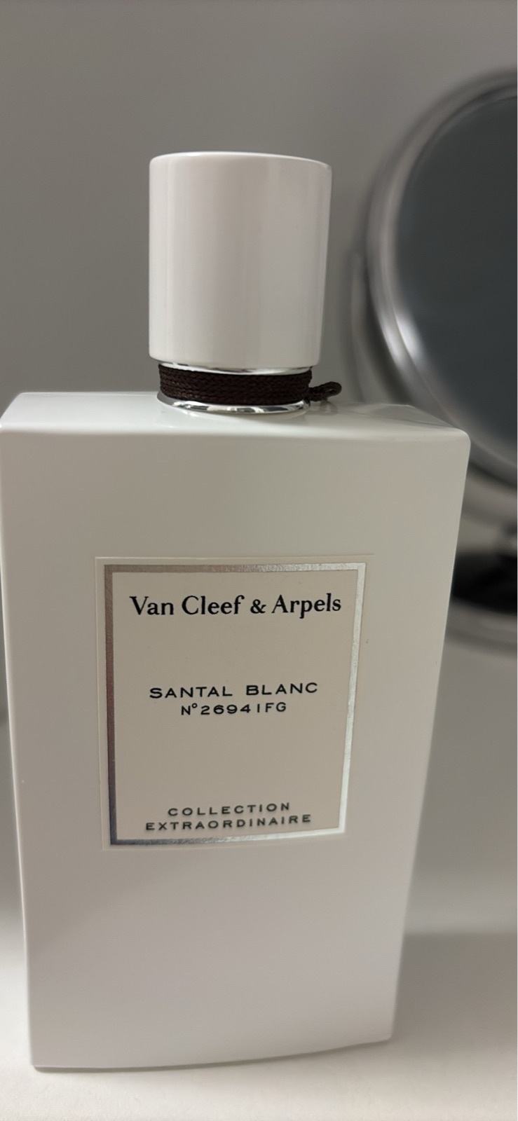 Van Cleef & Arpels Santal Blanc