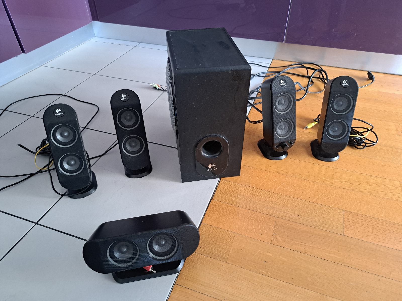 LOGITECH X-530 5.1 SURROUND SISTEM