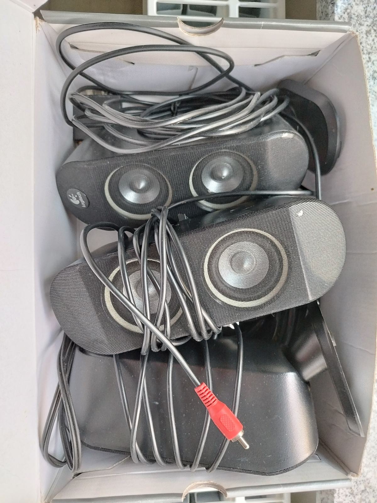 Logitech X503 zvučnici