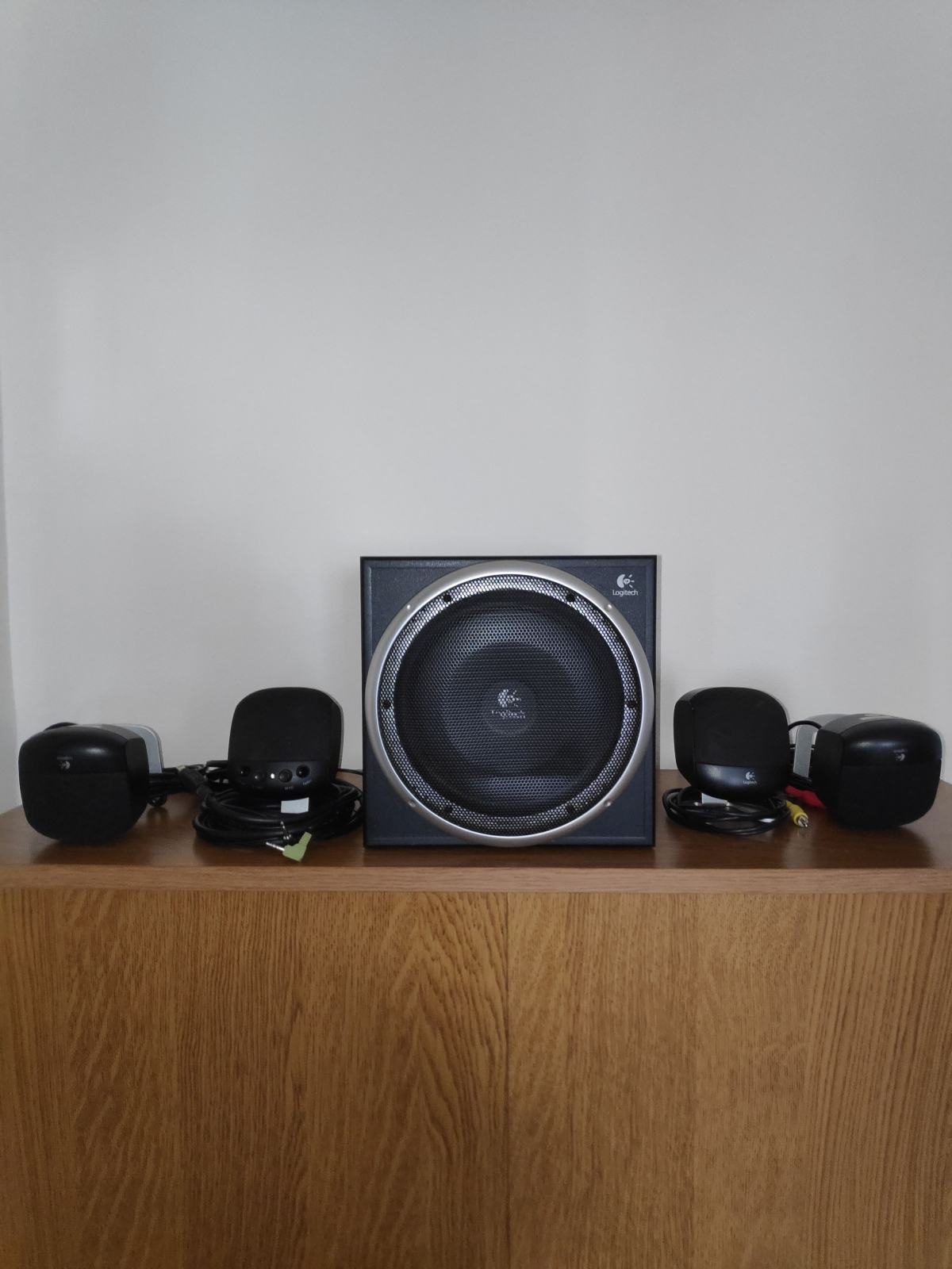 Logitech Z-540, 4.1 zvučnici, 40 Watta RMS