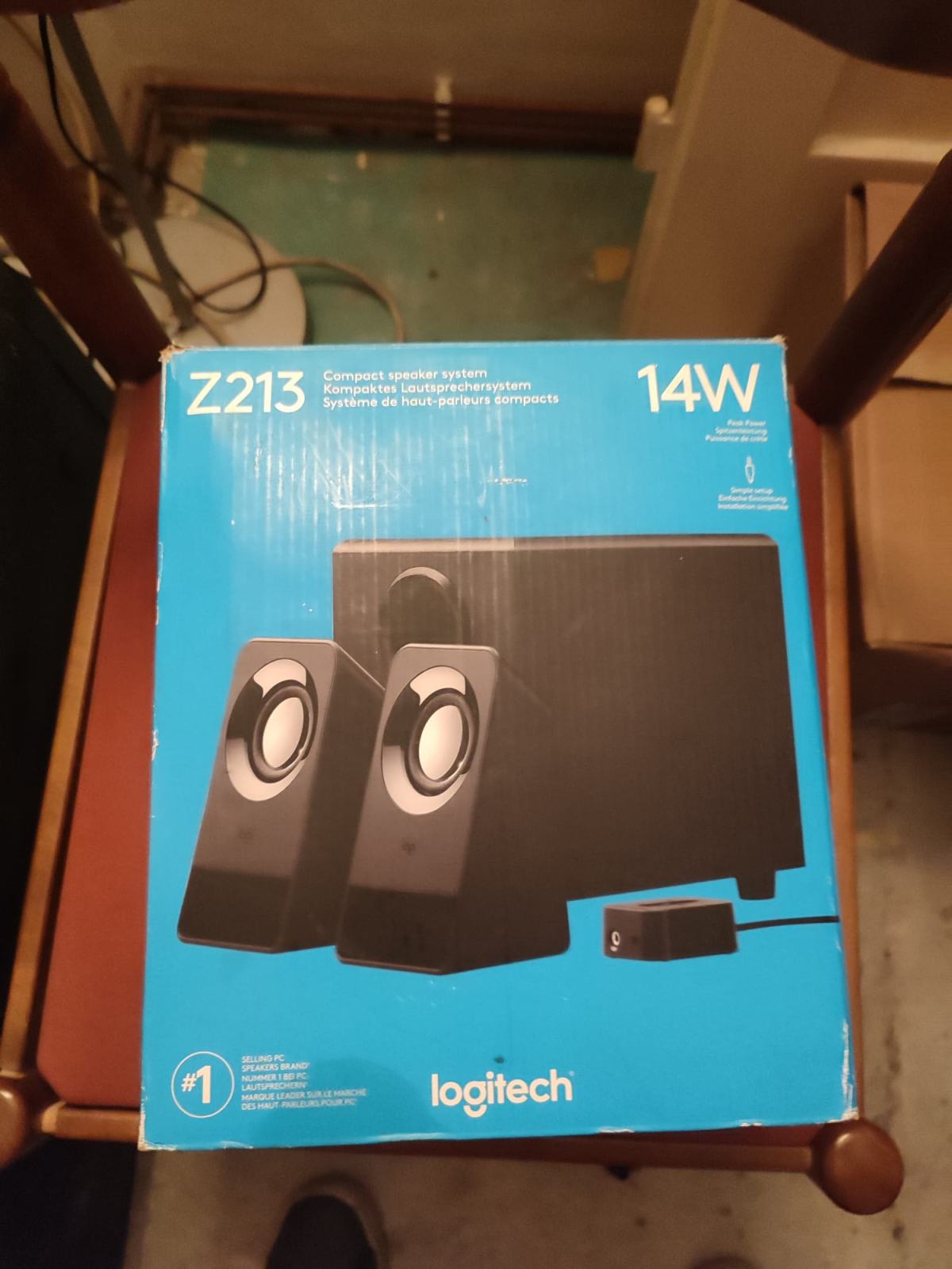 LOGITECH Z213 zvucnici