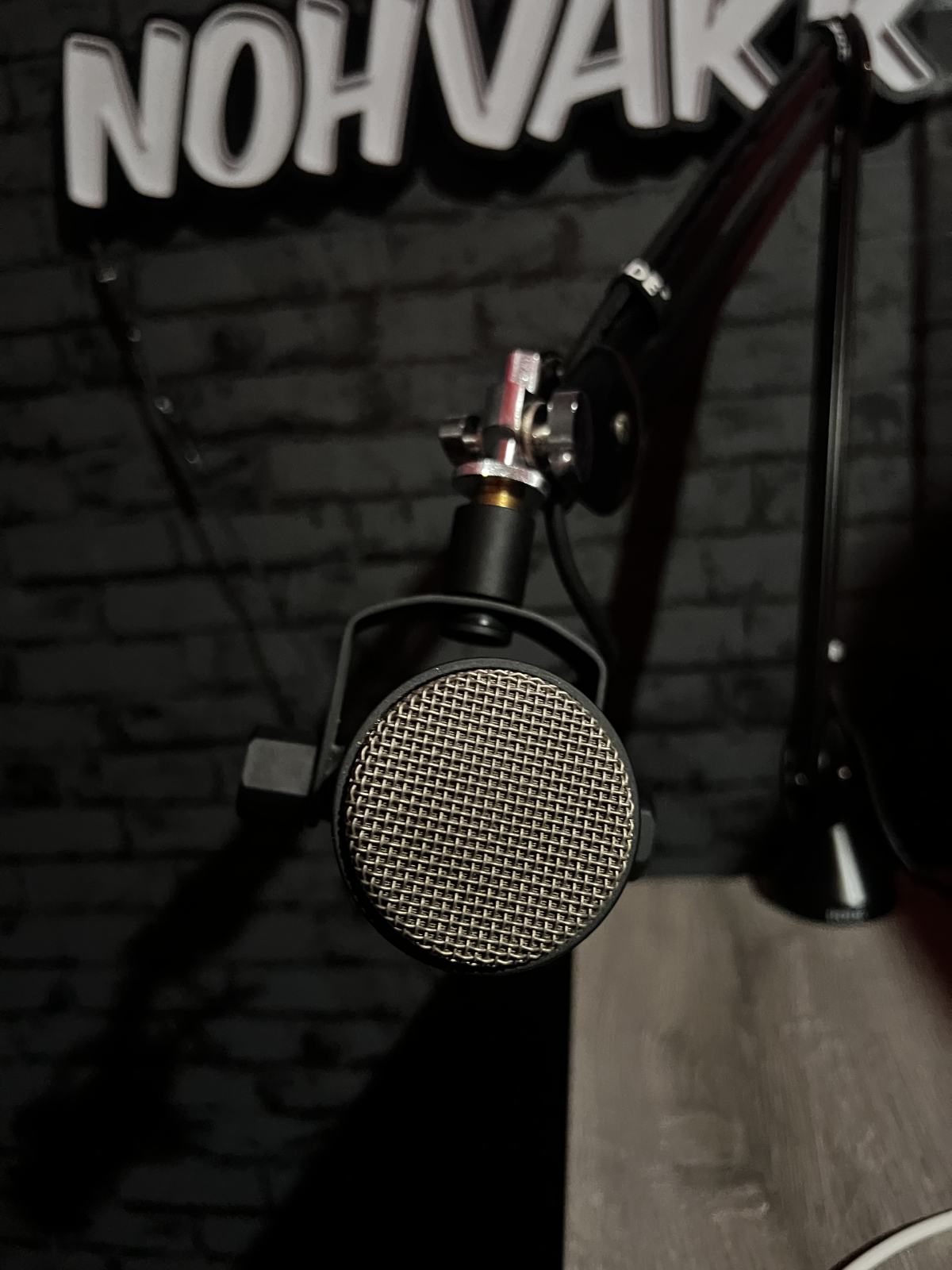 Rode PodMic + PSA1 Boom Arm *Odlično stanje*