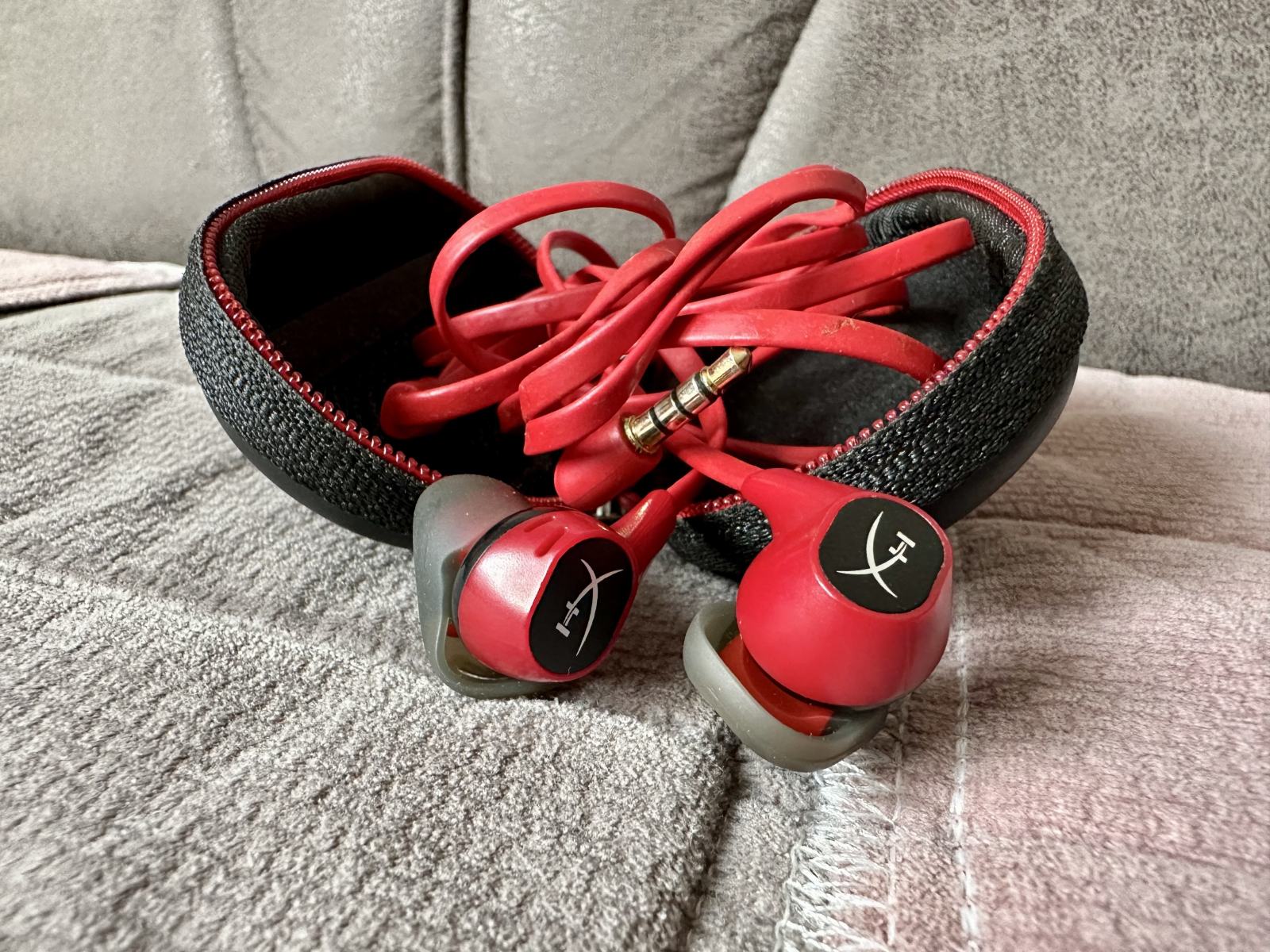 Slušalice HyperX Cloud Earbuds, žičane, gaming, mikrofon, in-ear