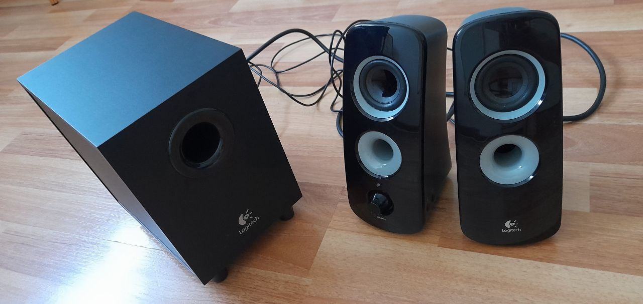 Zvučnici Logitech Z323 + subwoofer