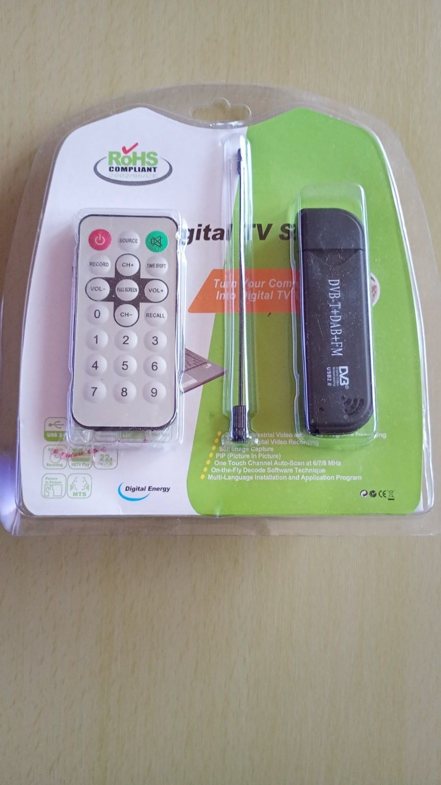 Fitipower FC0012 TV Tuner USB 2.0 FM + DAB + DVB-T + FM HDTV Reciever