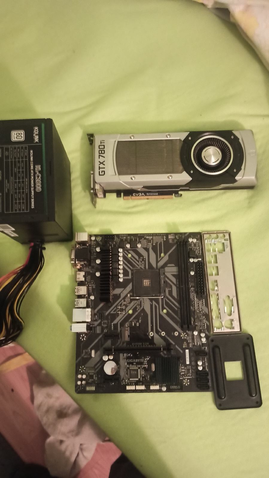 neispravne pc komponente