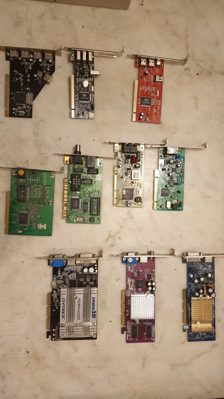 Stare računalne komponente, pločice