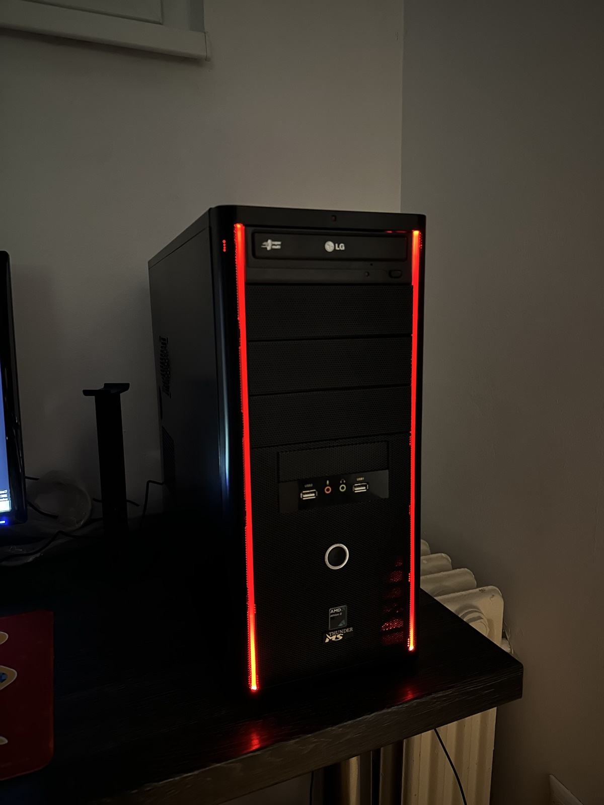 AKCIJA DVA KOMPJUTERA