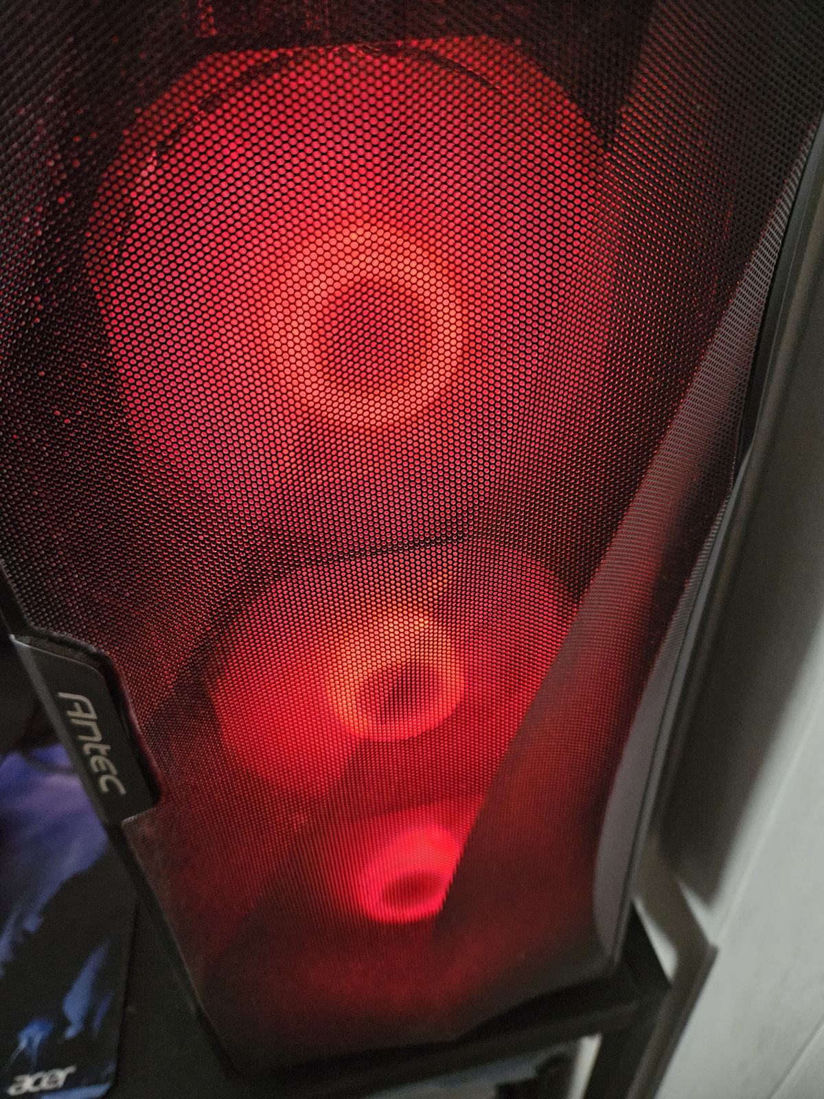 AMD RYZEN 7600X,32 GB RAM(6000MT/s), AMD RX7900XT RED DEVIL.