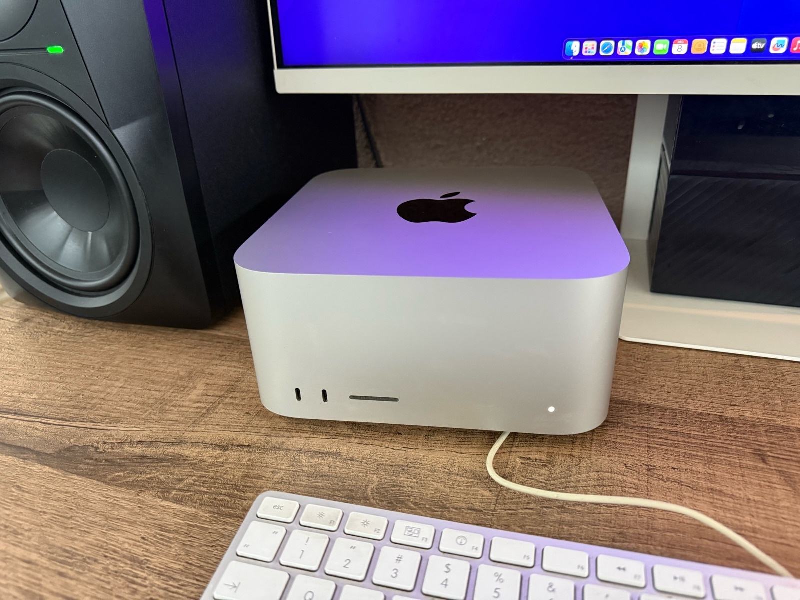 Apple Mac Studio M1 Max 2022 10/32 core 64GB, 1TB