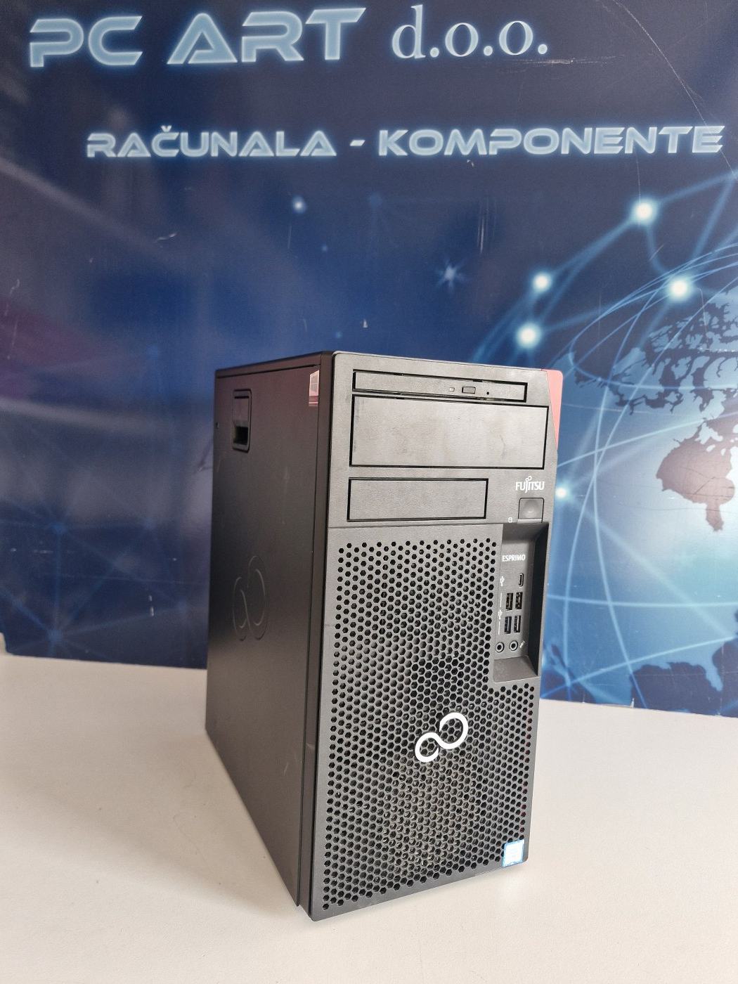Fujitsu Esprimo P757 MT, i5 6500, 4/8/16/32GB DDR4 RAM - Račun / R1