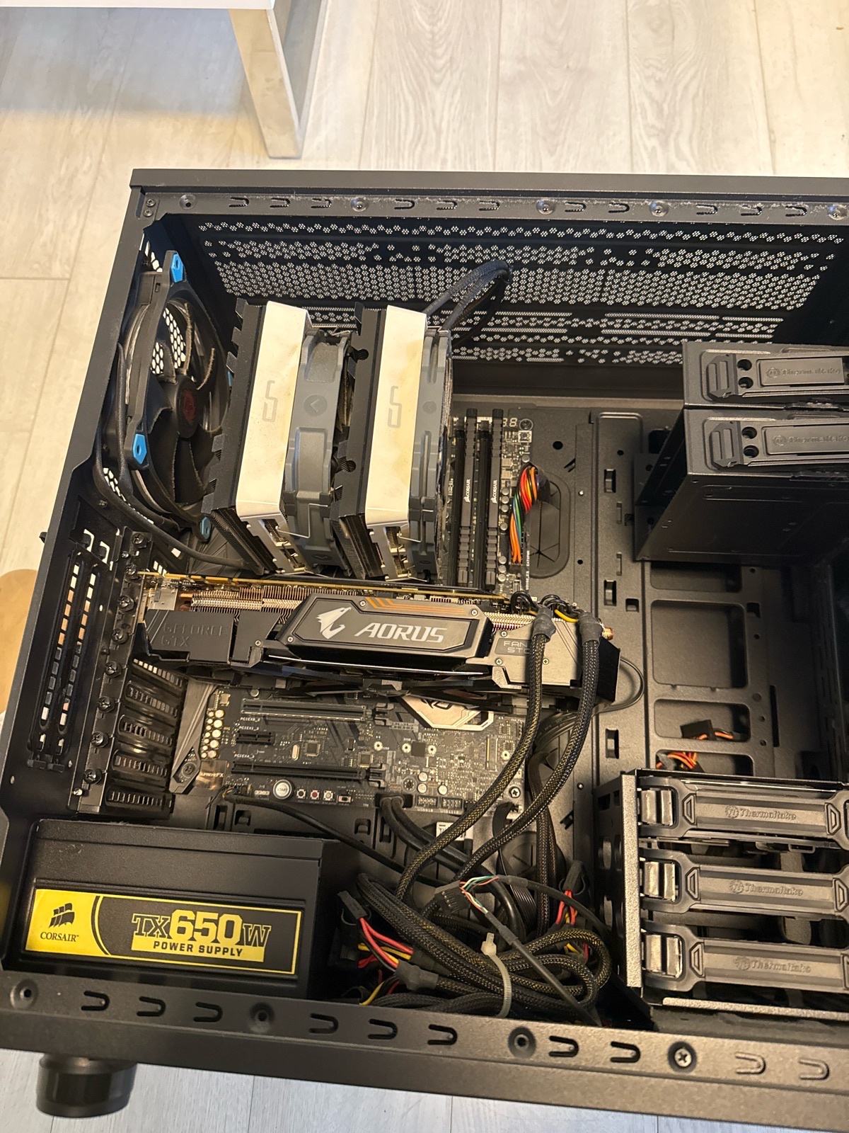 Gaming PC, i7-8700k, aorus 1080ti