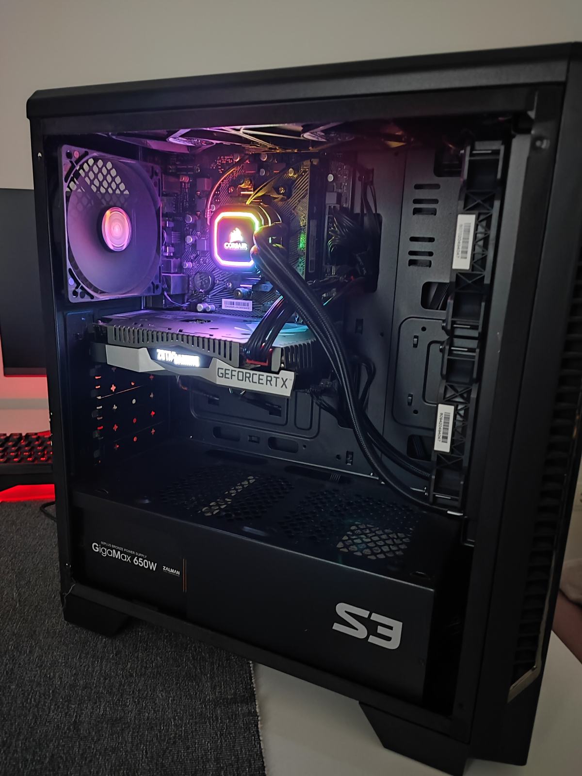 Gaming Pc komplet / Ryzen 5 5600x / RTX 2060