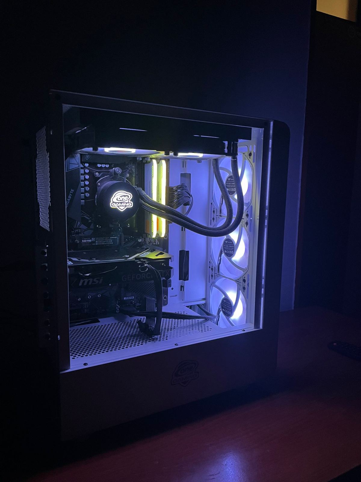 GAMING PC RTX 4060 Ti AMD Ryzen 9 5900X