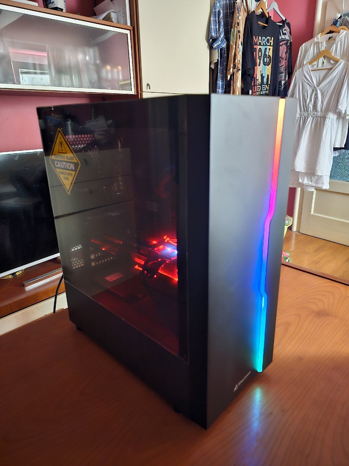 Gaming PC, RYZEN 5 3600, 16gb, Rx 5600 XT