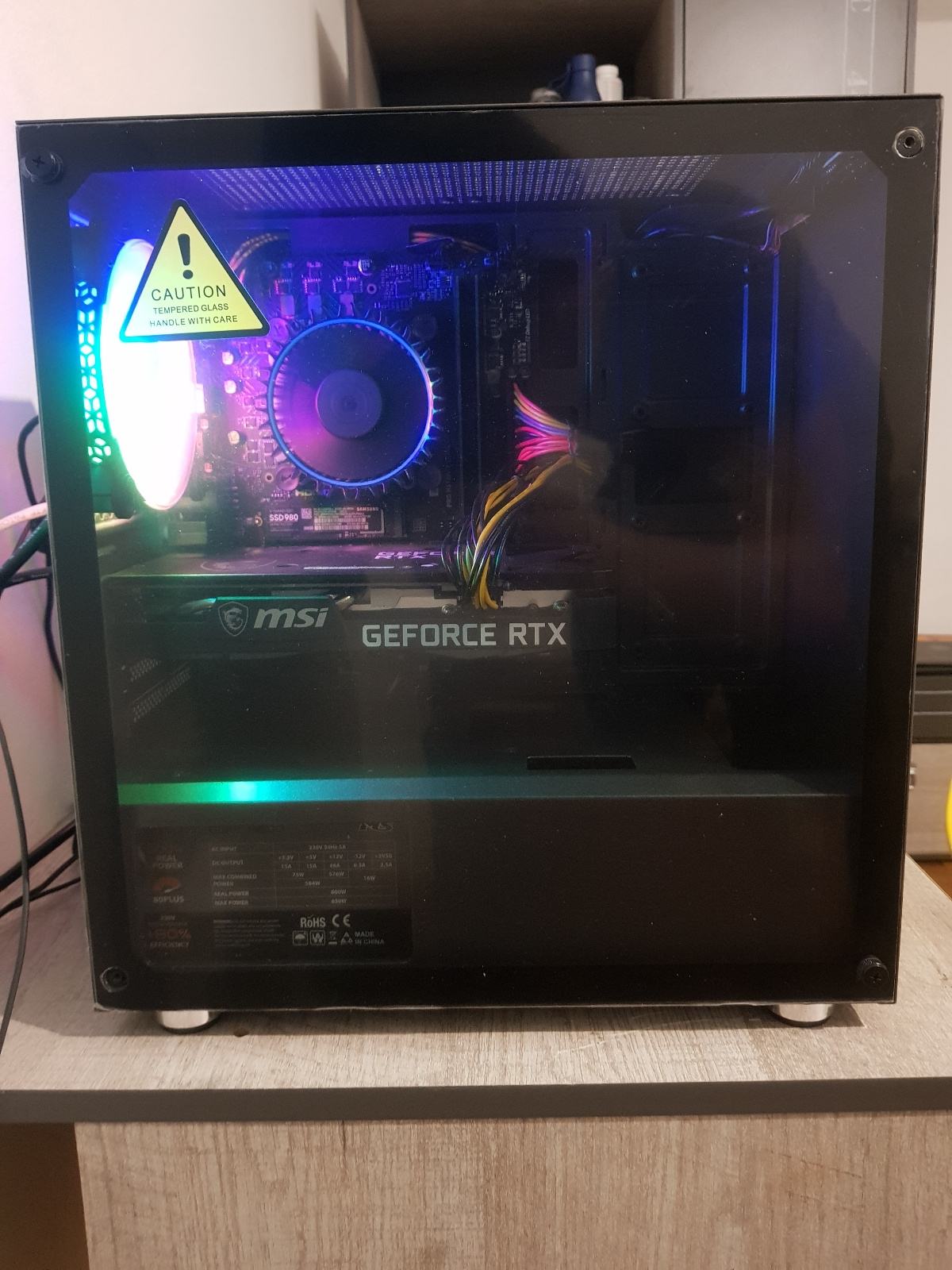 HITNO GAMING PC SETUP ! PRILIKA