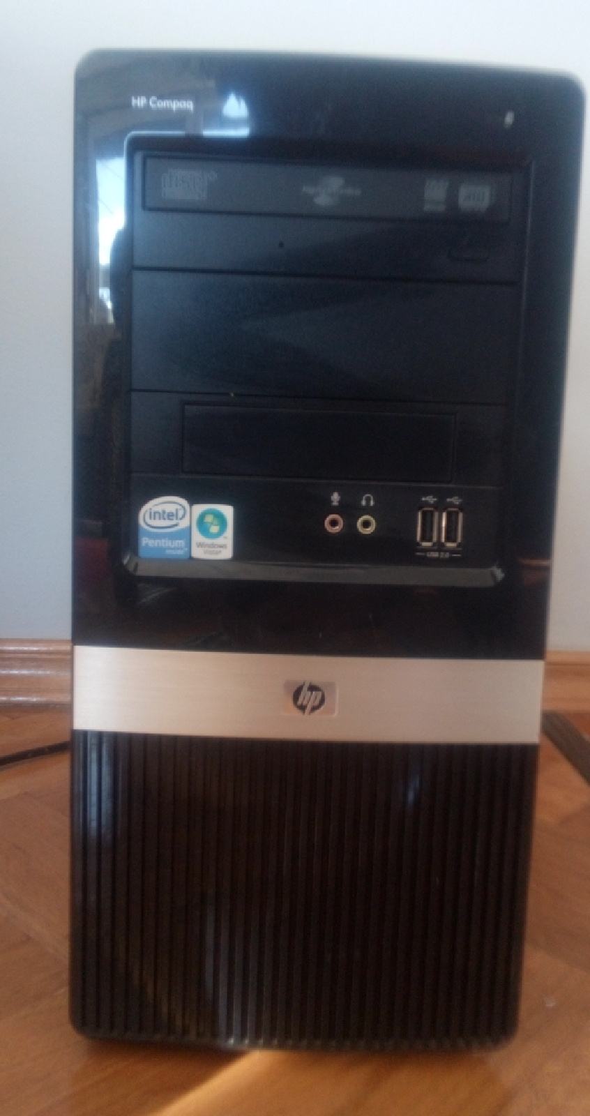 HP Compaq dx2400 MT EU PC