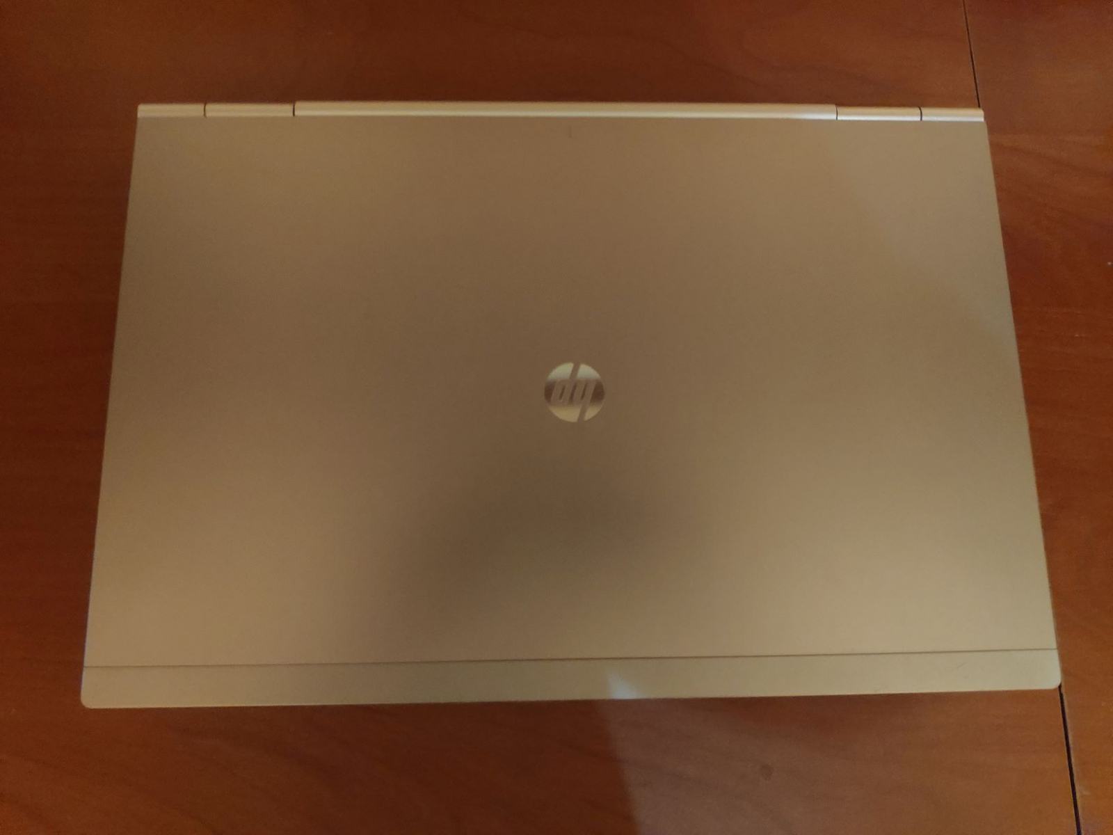 HP EliteBook 8560p, i5 2540m, 4gb DDR3, 320gb