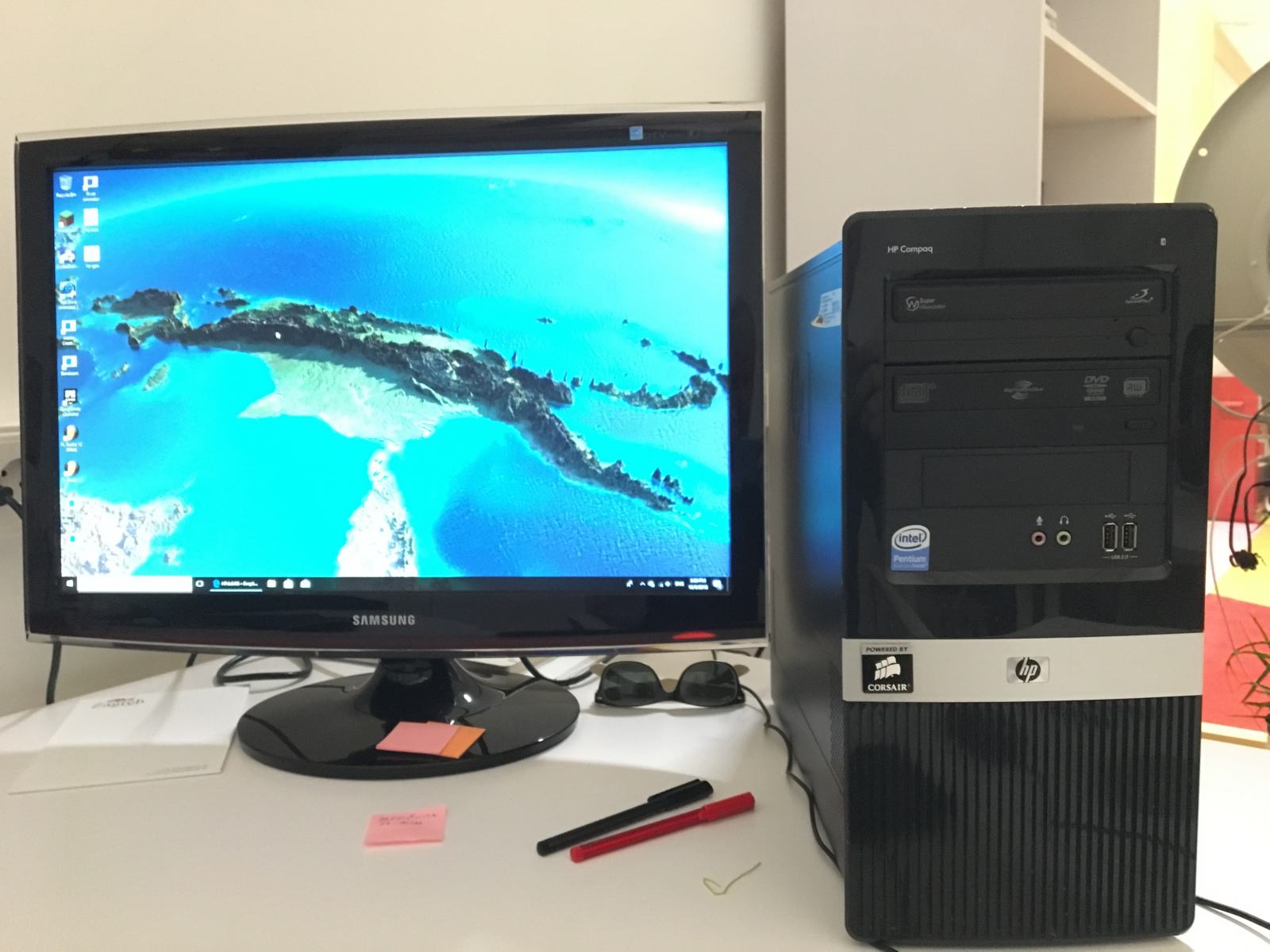 HP Microtower dx2400 E8500 3.16GHz, 4GB, WiFi, Win 10