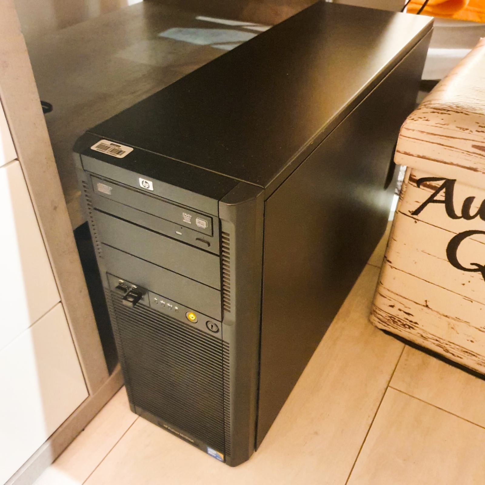 HP ML150 G6 2x xeon 32gb ram