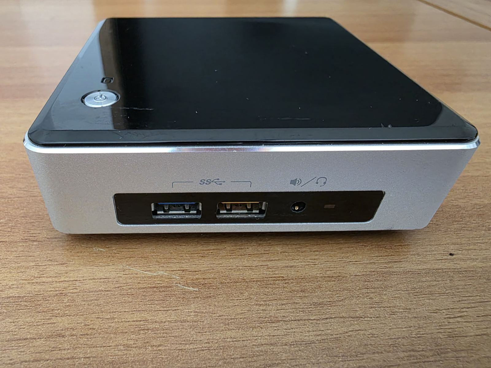 Intel NUC, model NUC6i3SYK (i3-6100U, DDR4 SODIMM, NVMe) (Dubrovnik)
