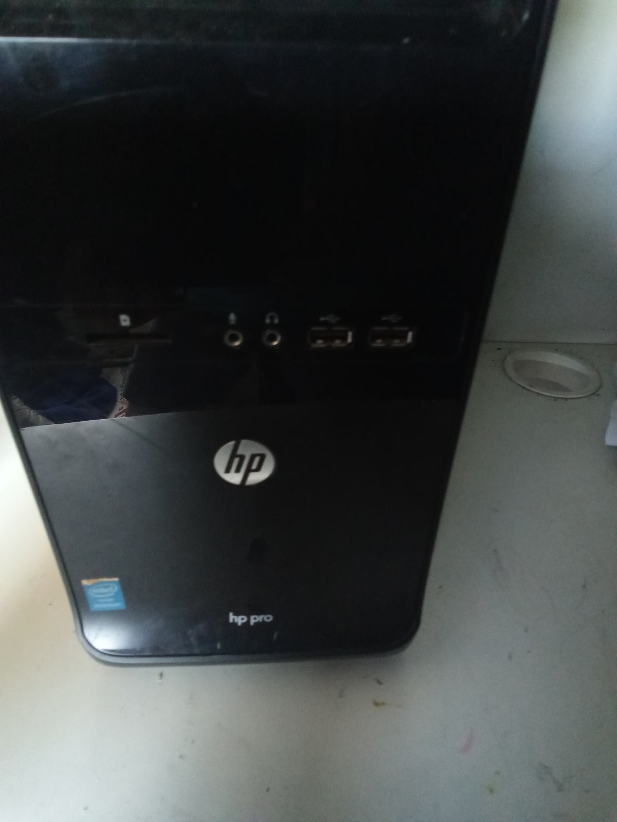 Komp,podloga za mis ,mis tipkomnica