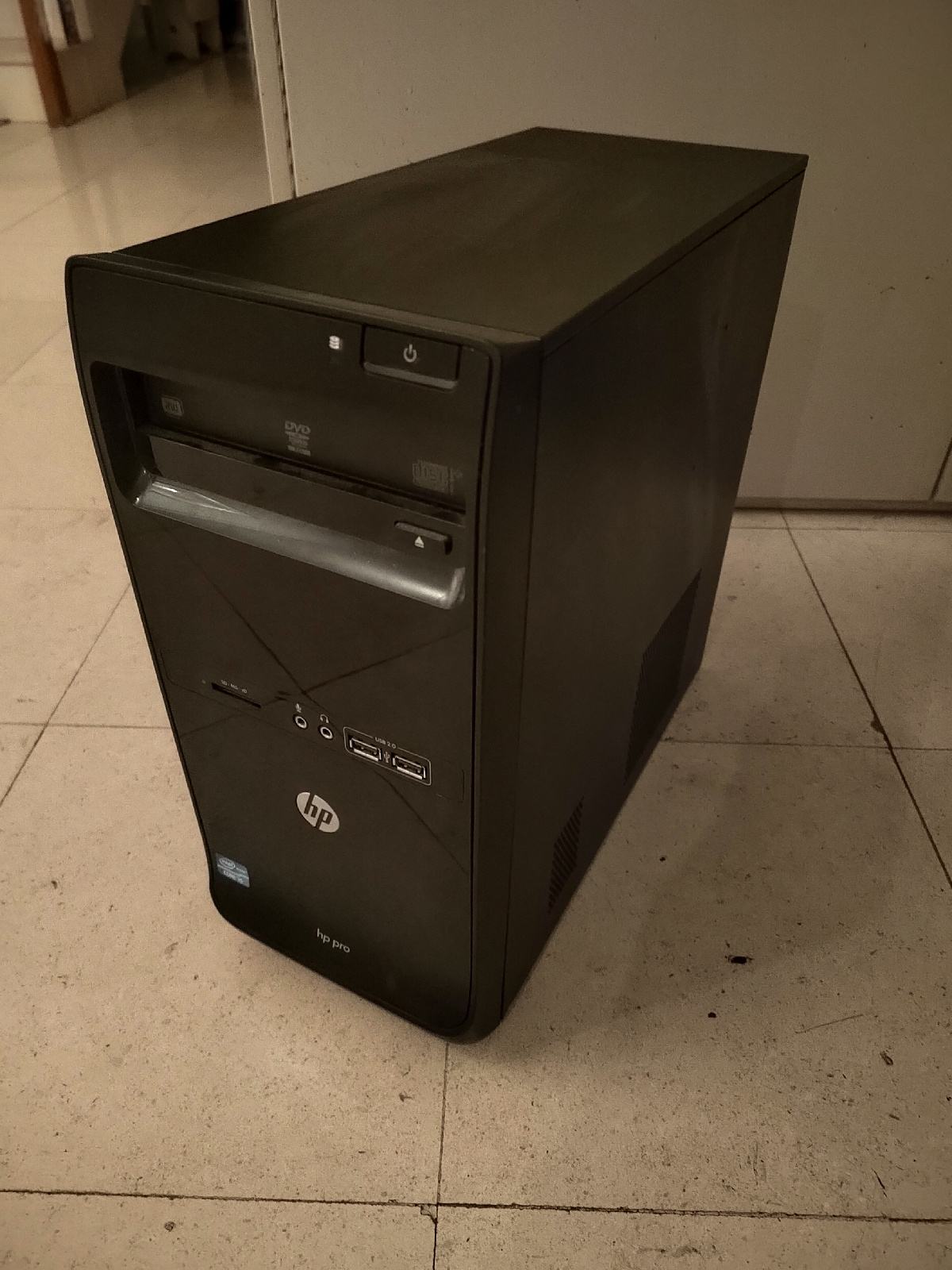 kompjuter hp kućište