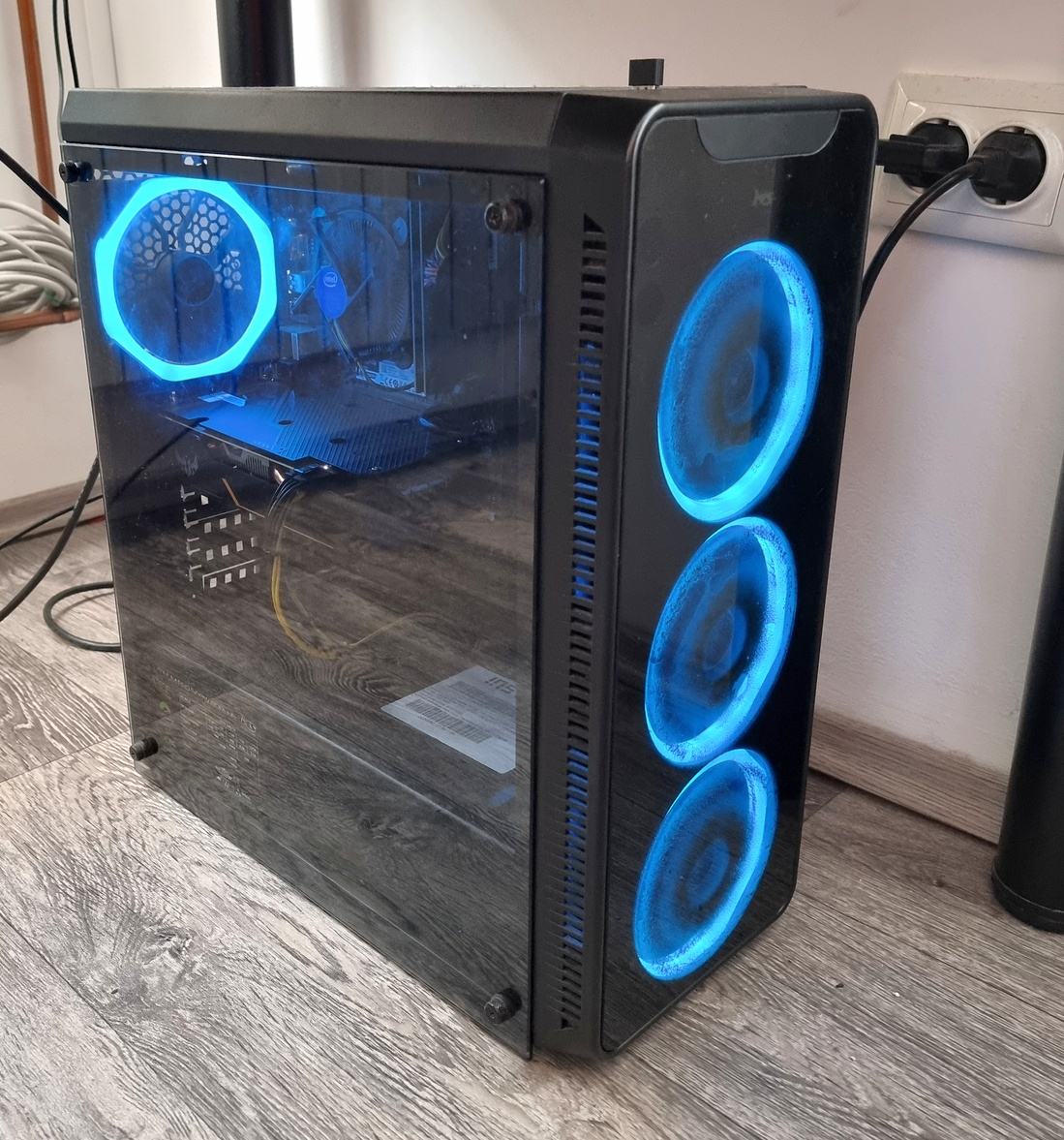 Kompjuter pod garancijom