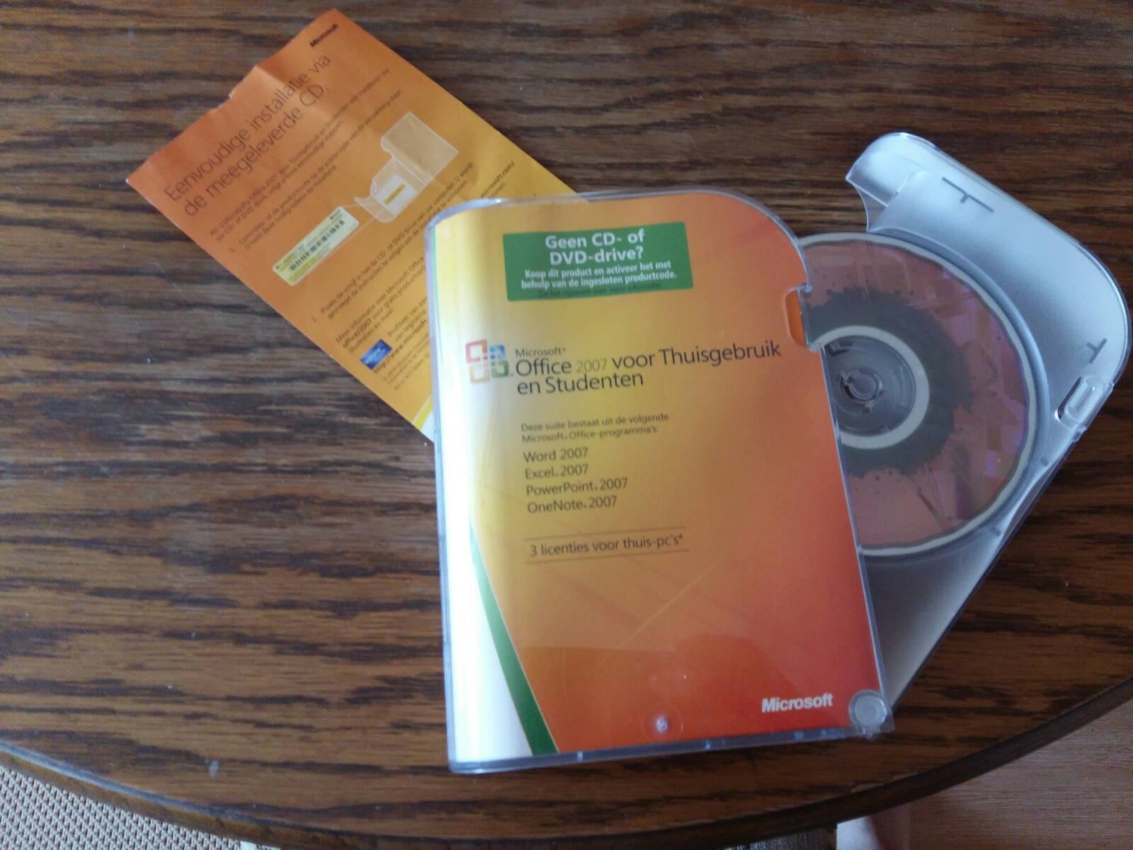Microsoft Office 2007 Original CD /word/excel/PP/OneNote