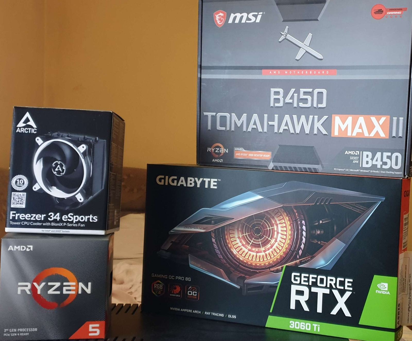 PC Ryzen 5 3600, 16gb ram, RTX 3060ti