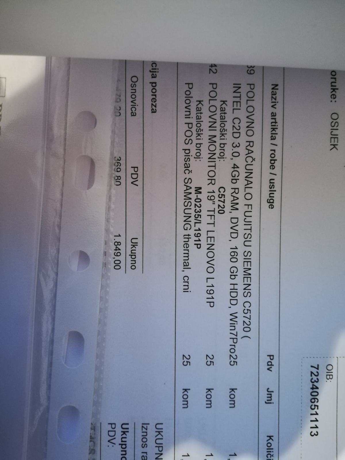 Prodajem komp i monitor