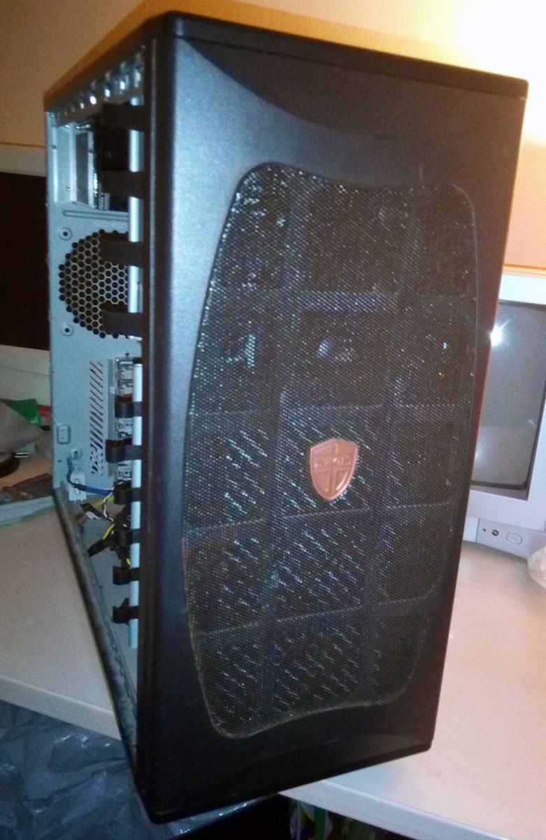 Kučište Chieftec Aegis