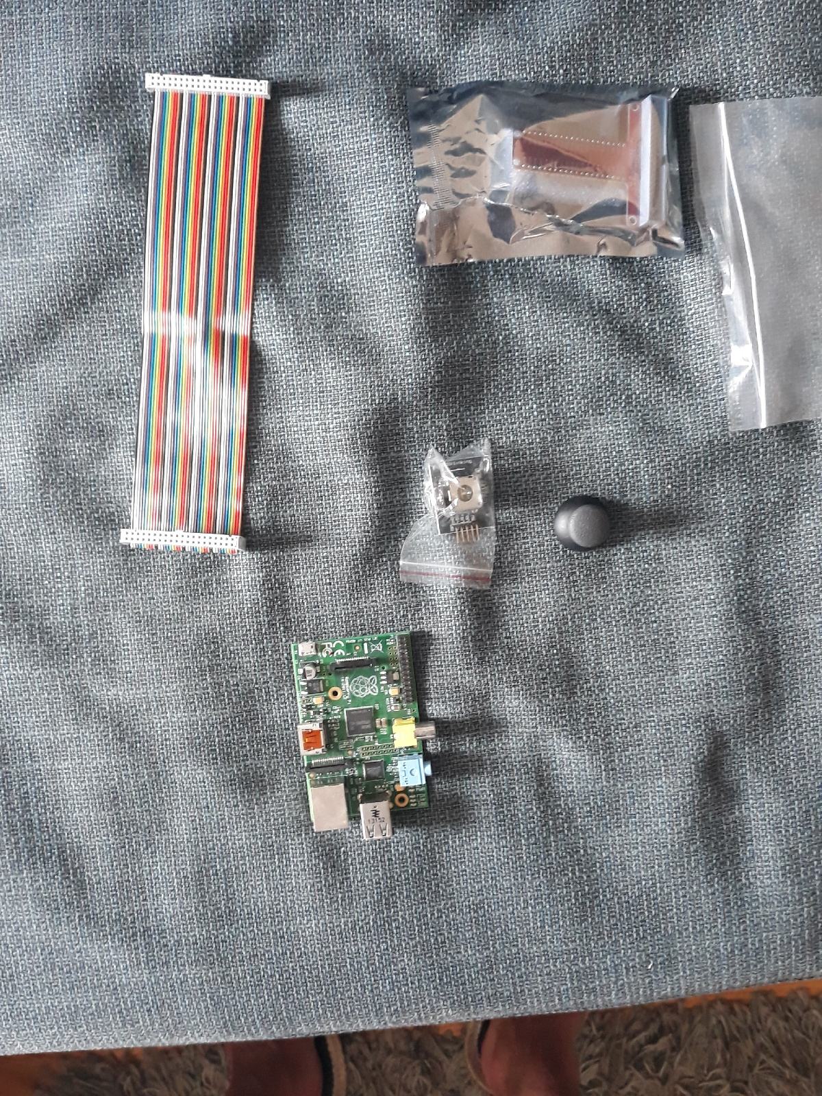 Raspberry pi 2011.12