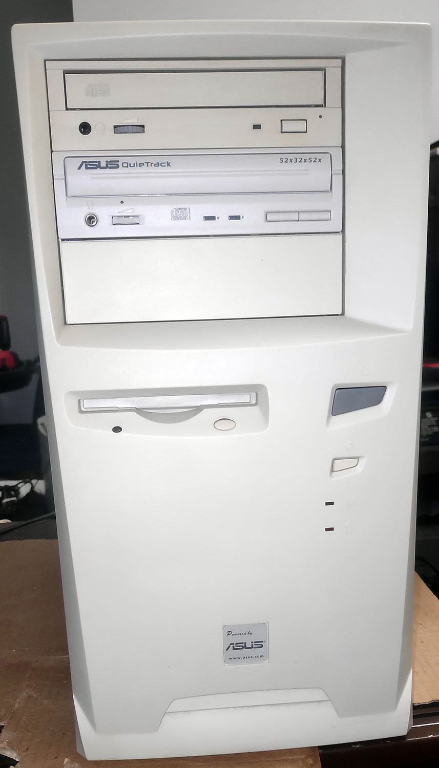Retro PC konfiguracija ASUS P2B Slot 1 Pentium II 350 mhz Riva TNT