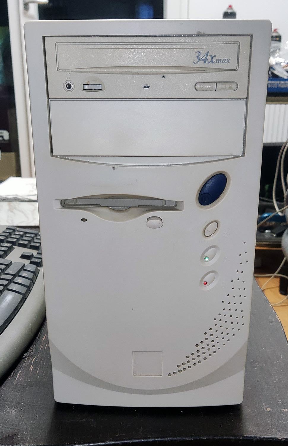 Retro PC konfiguracija kompjuter Intel Pentium 166MMX 166 MMX računalo