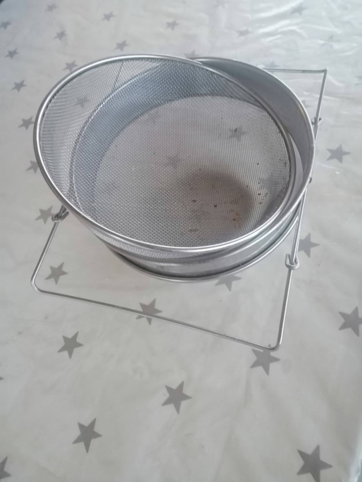 Cjedilo za med 24 cm inox