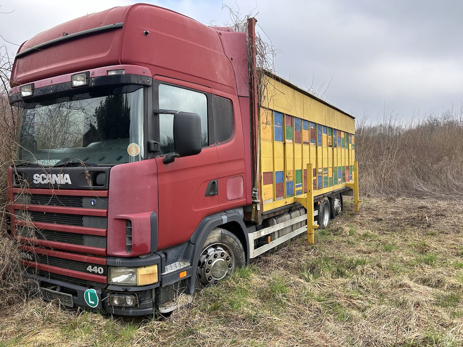 Pčelarski kamion Scania 440ks