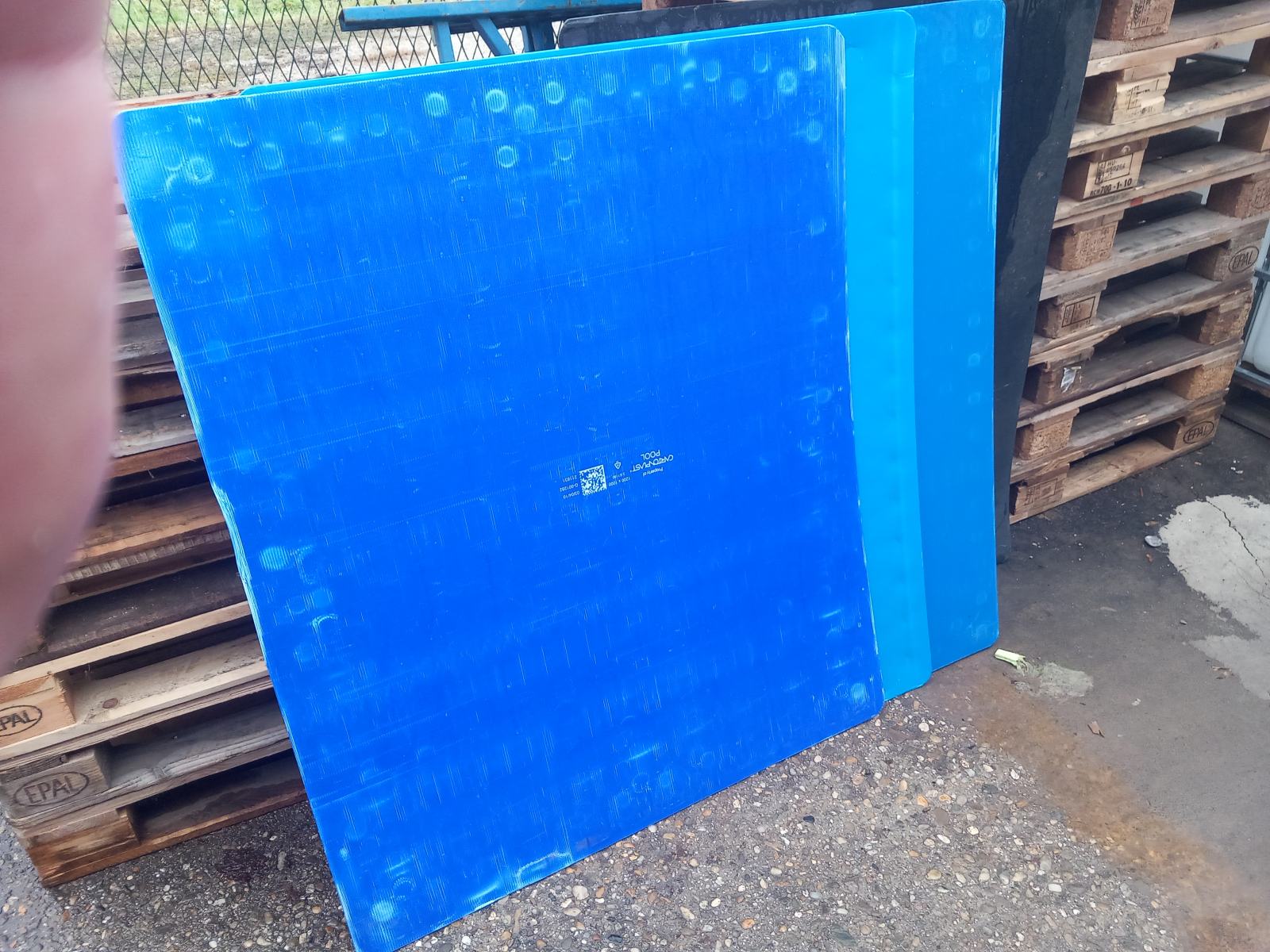 PVC podloške prodajem povoljno 2,5€