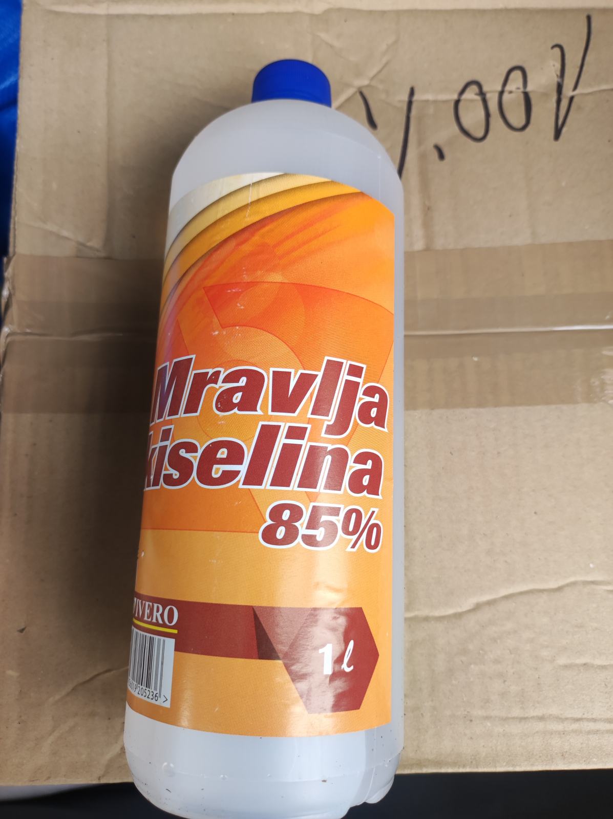 Prodajem Mravlja kiselina 85%