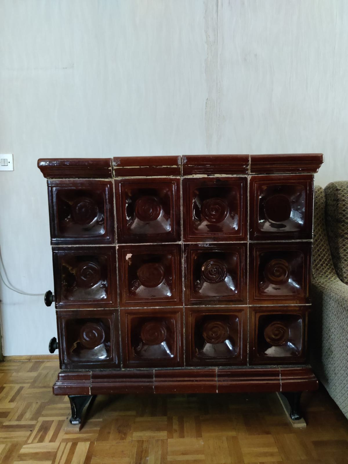 Kalijeva peć na drva ili slično