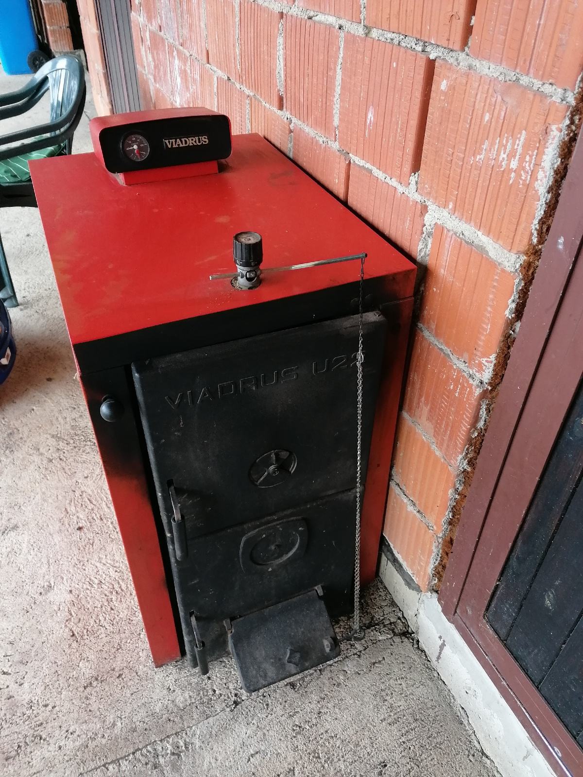 Peć za centralno na drva VIADRUS U22